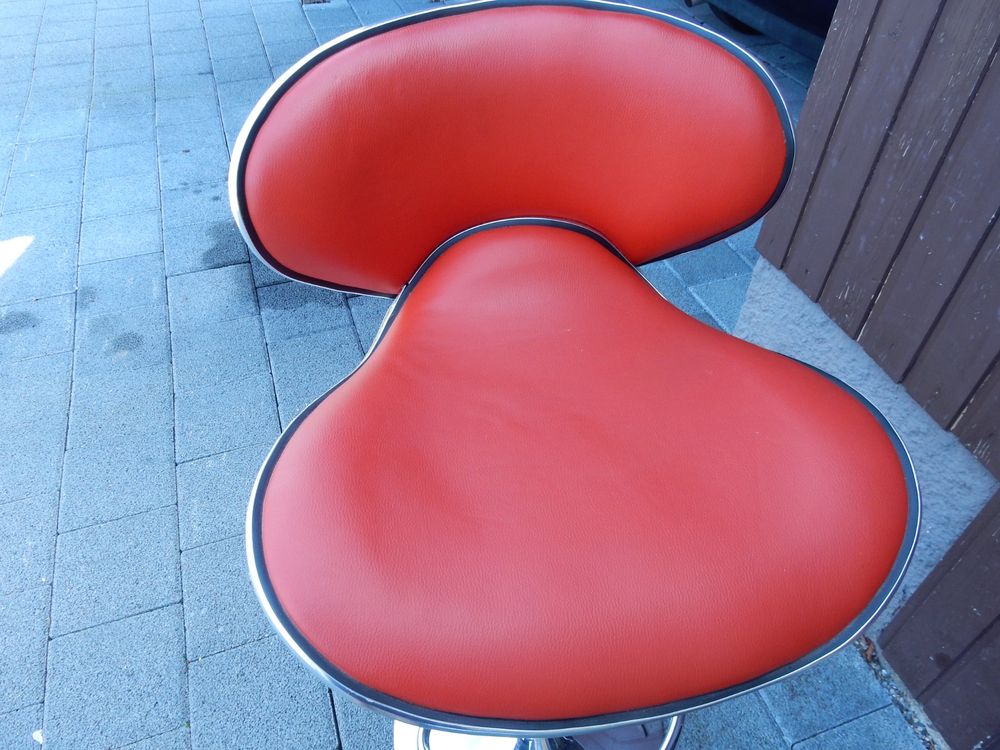 Bar Hocker Rot (Gebraucht) in Balsthal für CHF 50 – nur Abholung auf ...