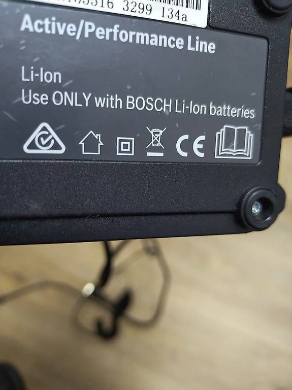 Bosch eBike Ladegerät 36V 4A Active / Performance Line (Gebraucht) in ...