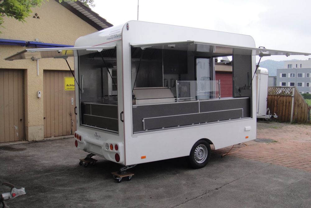 Imbisswagen Imbissanhänger Foodtruck Döner Kebab Fabrikneu | Comprare ...