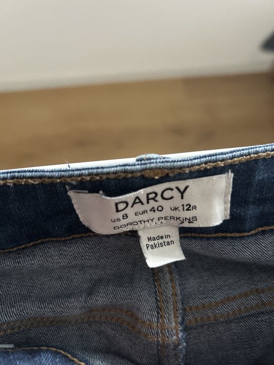 Jeans skinny Darcy 40 (Gebraucht) in Noville für CHF 8 – mit Lieferung ...