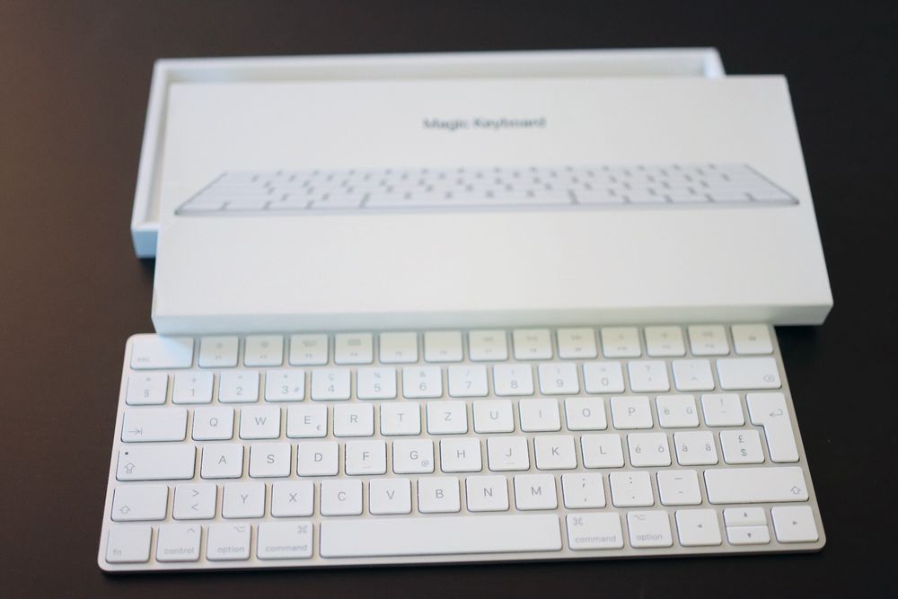 Apple Magic Keyboard – neuwertig (Neu (gemäss Beschreibung)) in Kloten ...