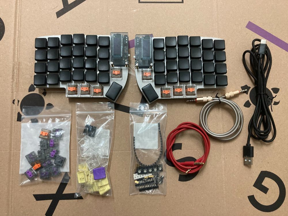 Split Keyboard lily58 pro mit viel zubehör | Kaufen auf Ricardo