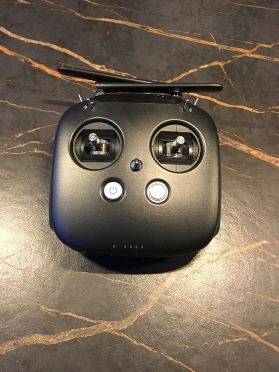 DJI FPV Controller (Mode 2) | Kaufen auf Ricardo