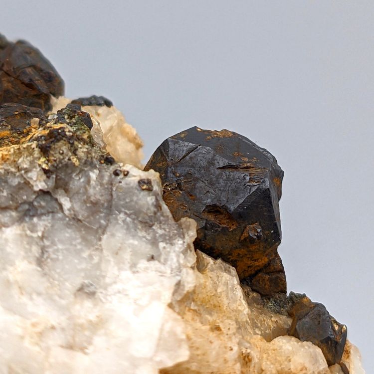 GOETHIT pseudomorph nach PYRIT, perfekter Kristall, Cuneo (Nuovo ...