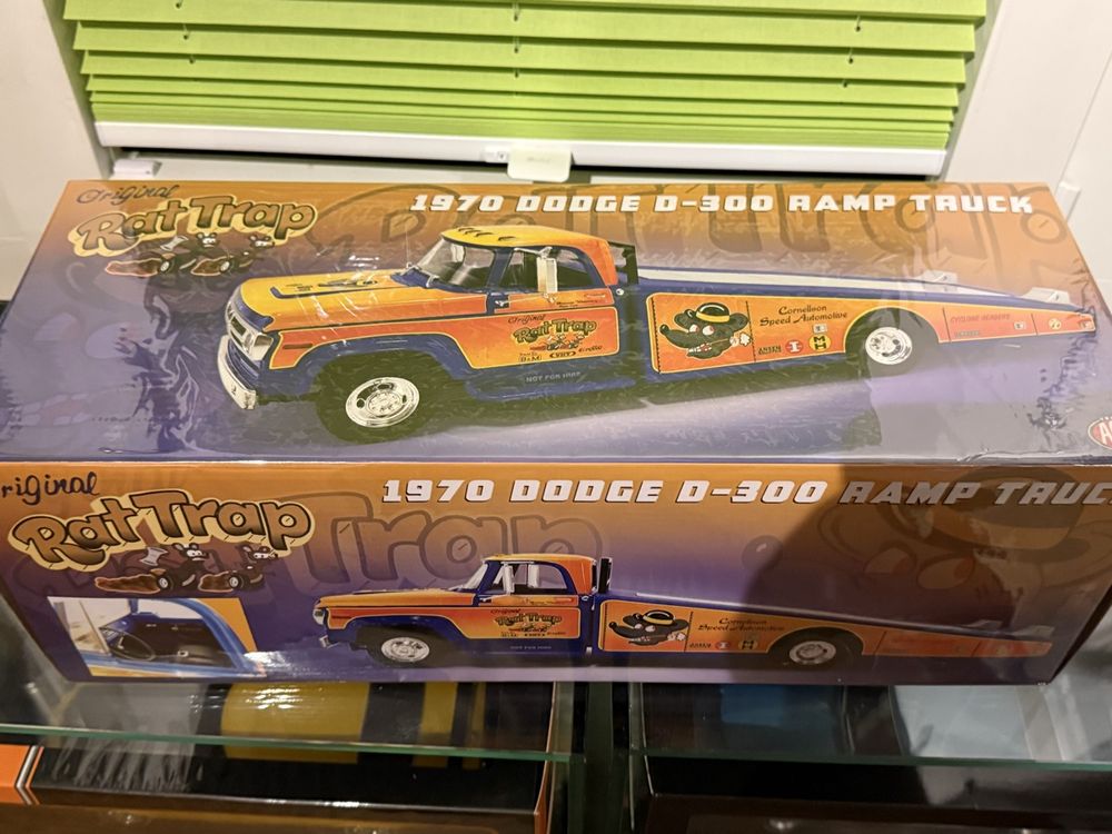 Modellauto: 1970 Dodge D-300 Ramp Truck, "Rat Trap" ACME! (Neu und ...