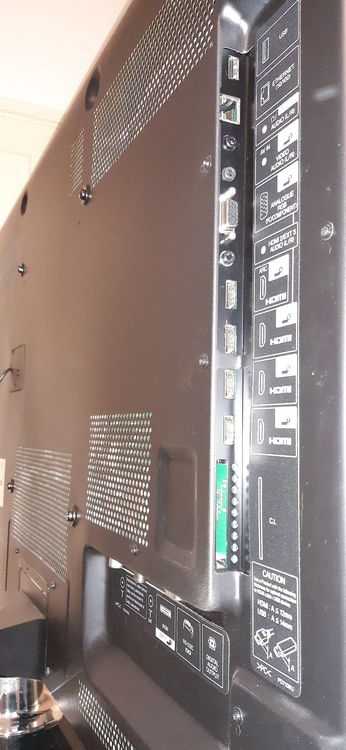 SHARP LCD COLOUR TV MODEL LC-40LE814E | Kaufen auf Ricardo