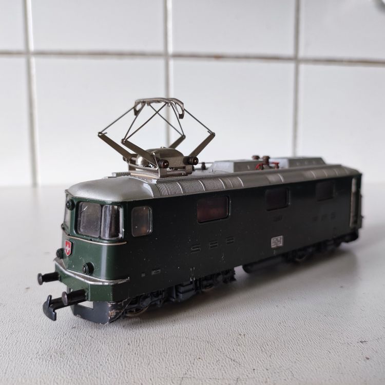 E-Lok SBB, Re 4/4 II, Lok-Nr. 11207 | Kaufen auf Ricardo