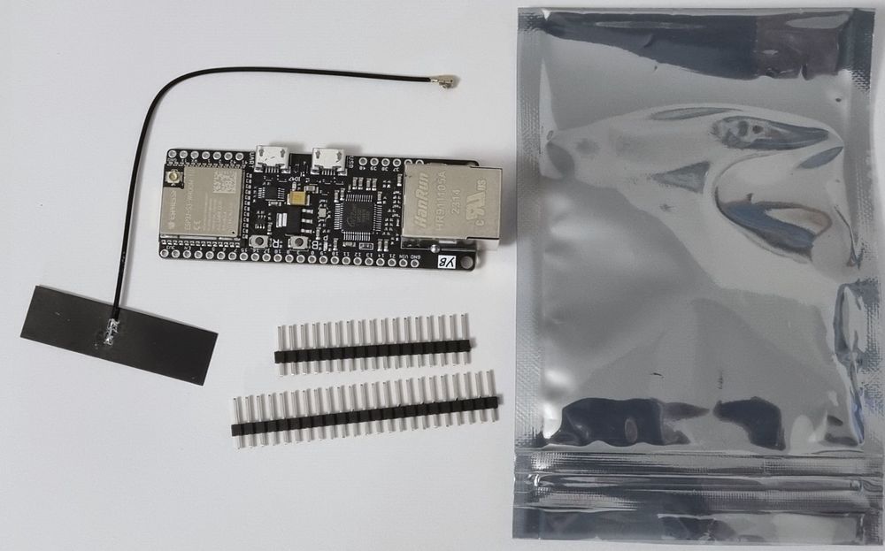 ESP32-S3 DevBoard - Ethernet+WiFi, 4MB Flash, 2xUSB, Antenne (Neu und originalverpackt) in ...