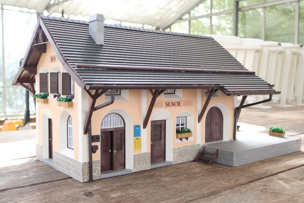 POLA/LGB grosser RhB Bahnhof SUSCH (Gebraucht) in Winterthur für CHF ...