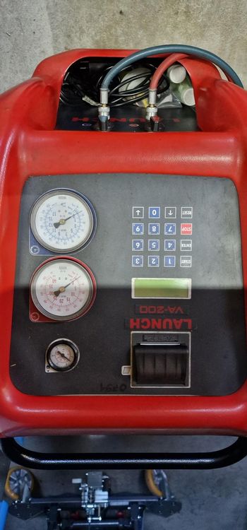 Klimaservicegerät R134A (Gebraucht) in Bern-Bümpliz für CHF 1200 – nur Abholung auf Ricardo kaufen