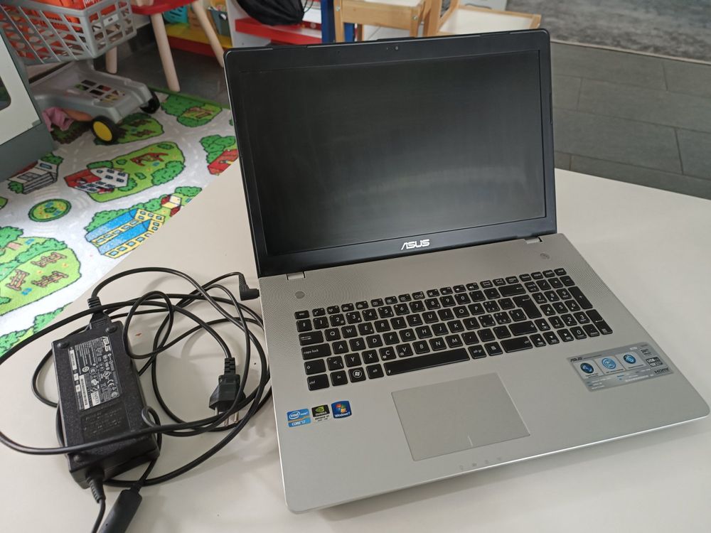 ASUS N76V Series Laptop (Gebraucht) in Biberist für CHF 79 – mit ...