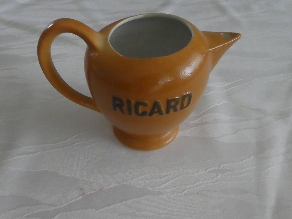 Pot à eau Ricard (D'occasion) à Genève pour CHF 35 – retrait uniquement ...