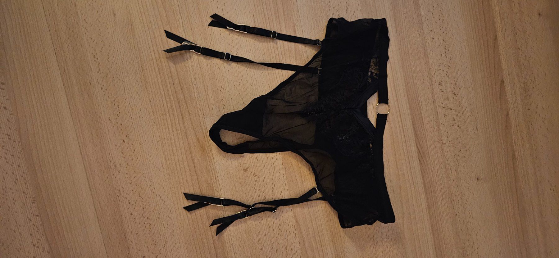 string porte jaretelles comme neuf (DR) (Neu (gemäss Beschreibung)) in ...