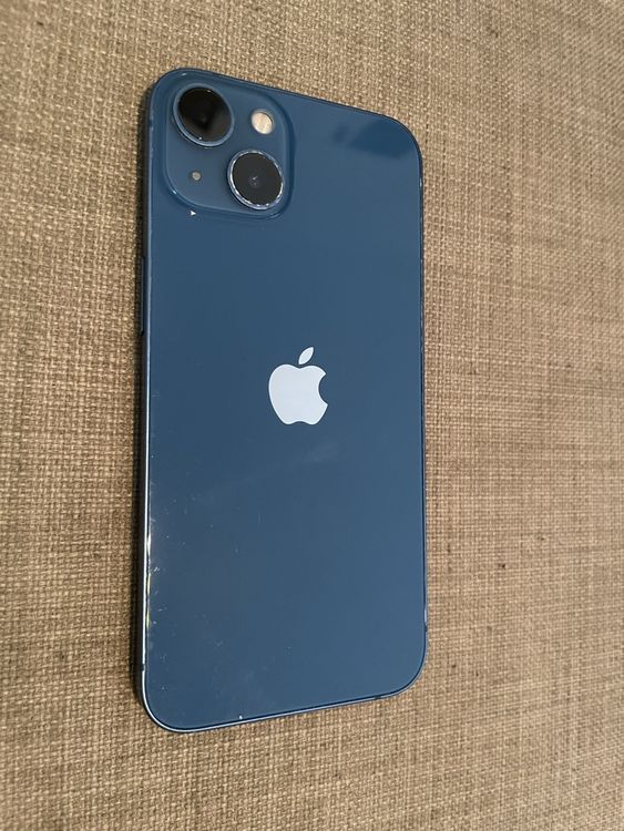 iPhone 13, Midnight Blue (Defekt) in Gontenschwil für CHF 40 – mit ...