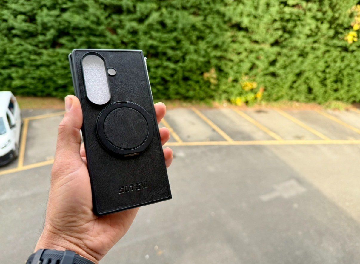 Coque de luxe pour Samsung Galaxy Z Fold 7 noir - NEUF (Neuf avec ...