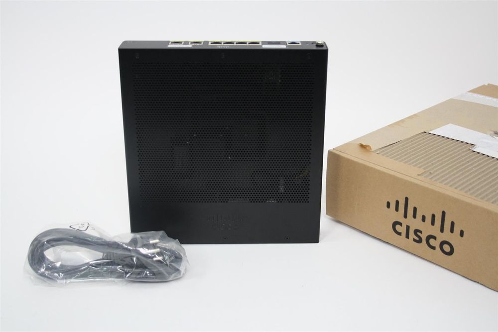 CISCO C921-4P Router (24101103PL) (Neu (gemäss Beschreibung)) in Zürich ...