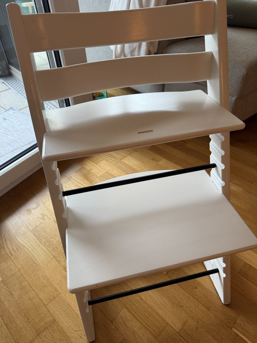 Stokke Tripp Trapp Kinderstuhl, Weiss, Top Zustand! (Gebraucht) in ...