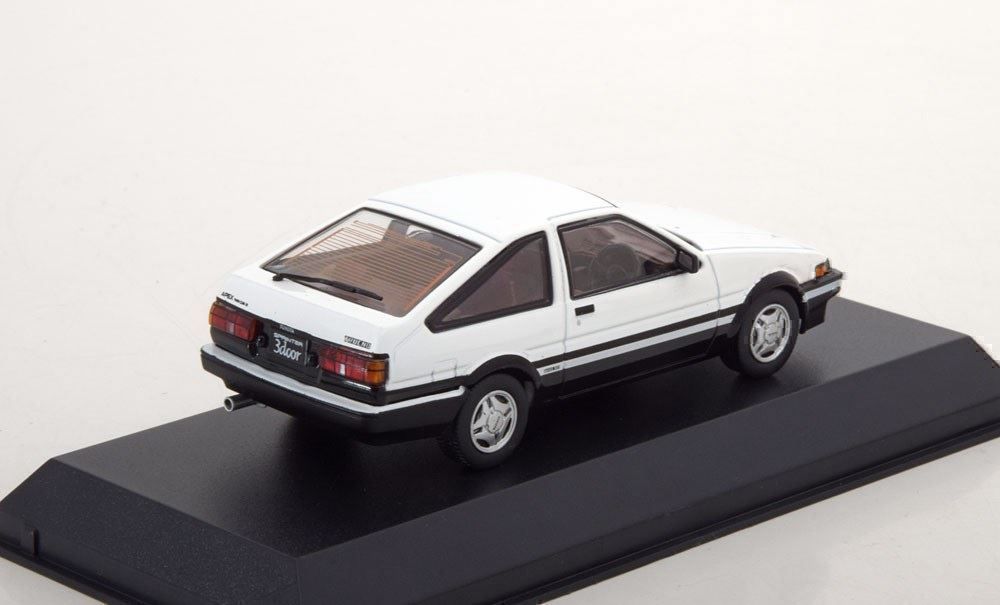 Toyota Sprinter Trueno GT AE86 APEX 1983-1987 weiss/ schwarz (Neu und originalverpackt) in ...