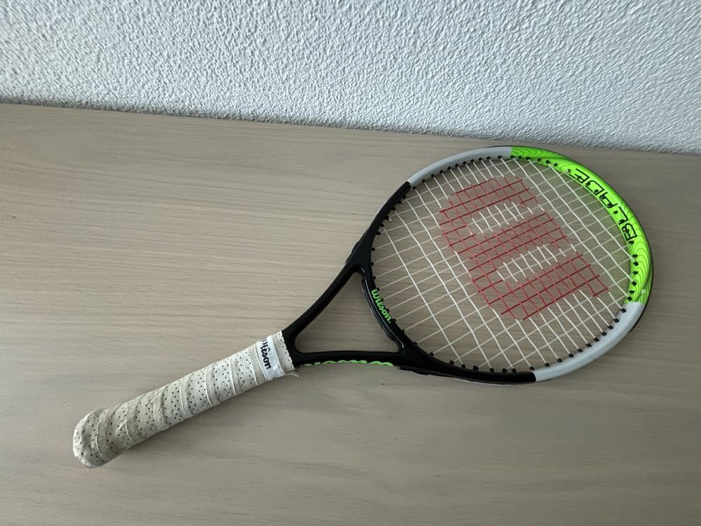 Wilson Blade Feel 23 Kinder Tennisschläger | Kaufen auf Ricardo