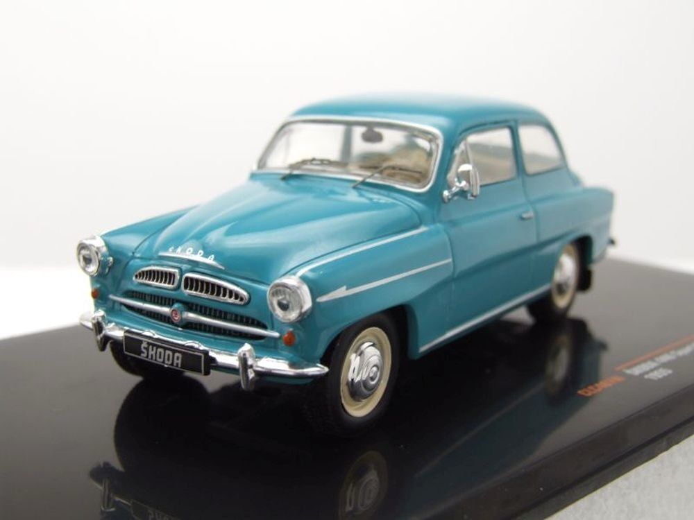 ixo 1/43 Skoda 440 Spartak 1955 (Neu und originalverpackt) in Bettens ...
