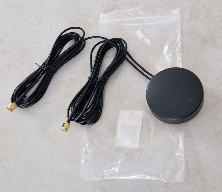 GPS - BD - LTE 4G Car Navigation Antenna (Neu und originalverpackt) in ...