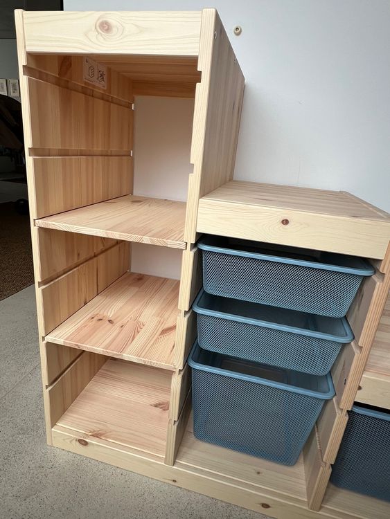 IKEA Trofast-Regal mit 4 Netzdrahtkörben und 2 Regalböden (Gebraucht ...
