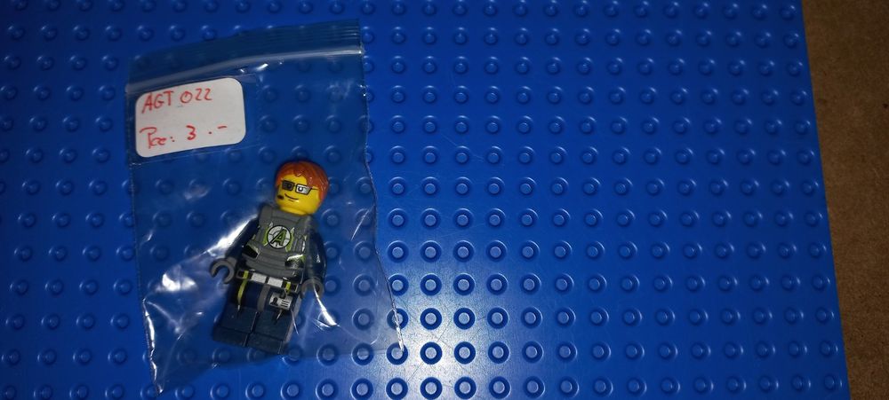 Mini figurine Lego ( Agent Fuse ) (Usato) a La tour de treme per CHF 3 ...