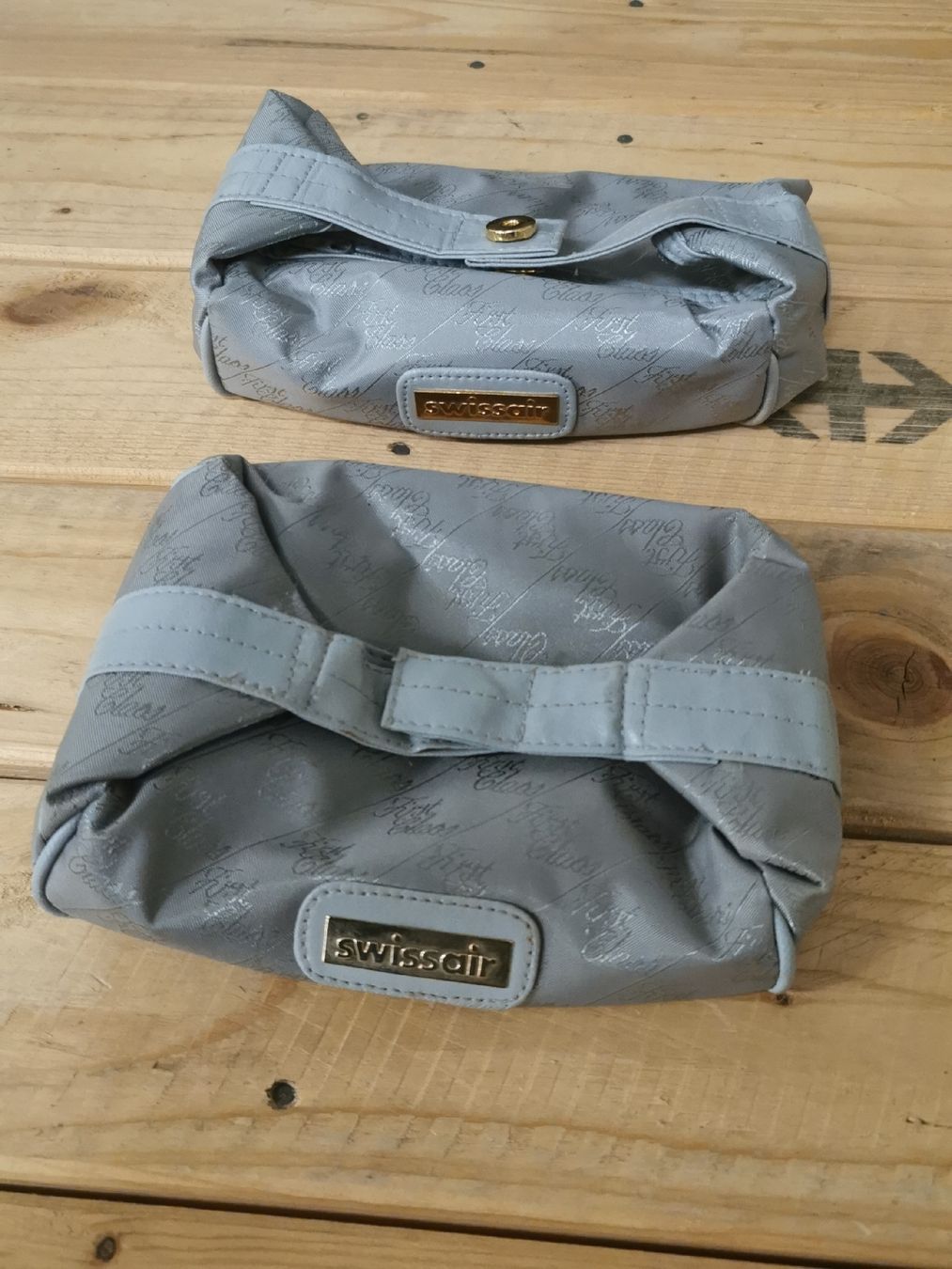 Necessaire Swissair Flugzeug First Class (Gebraucht) in Neuenkirch für ...
