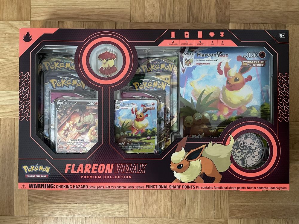 Pokemon Flareon VMAX premium collection | Kaufen auf Ricardo