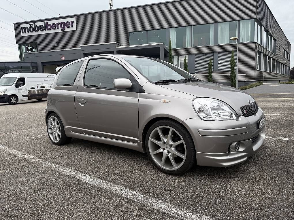 Toyota Yaris Tsnull