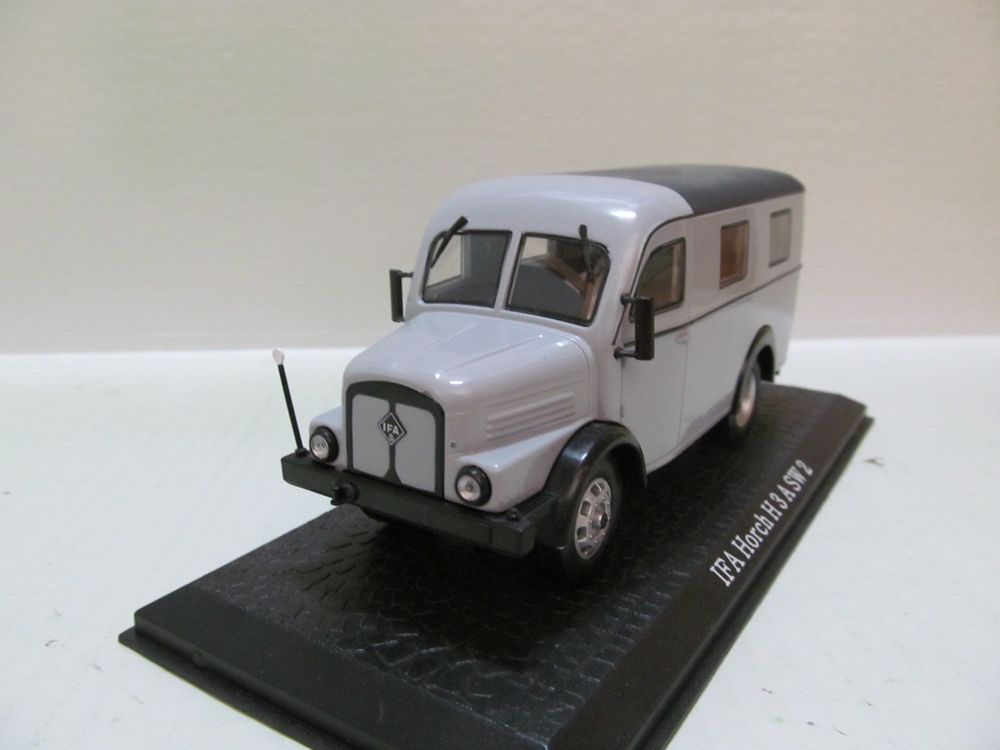IFA HORCH H3 A SW 2 1:43 (Gebraucht) in Grueningen für CHF 2 – mit ...