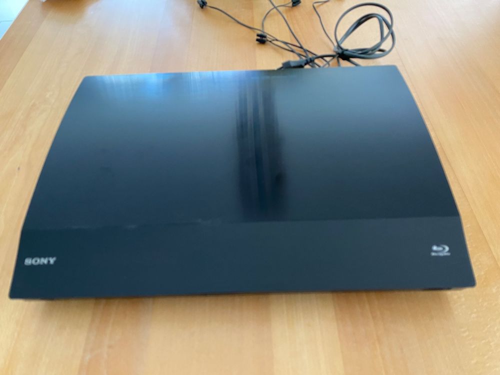 Sony BDV-E380, 5.1 3D Blu-ray Heimkinosystem (Gebraucht) in Neerach für CHF 50 – mit Lieferung ...