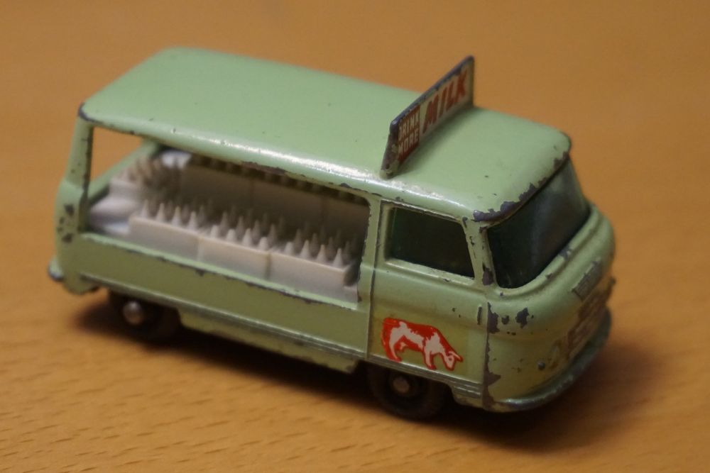 Matchbox Commer Bottle Float Milk ALT !!!!!!!!!!!! (Gebraucht) in ...