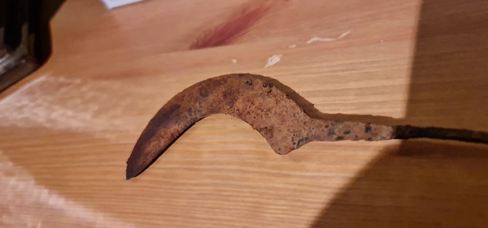 Petite faucille romaine (Gebraucht) in Daillens für CHF 15 – mit ...