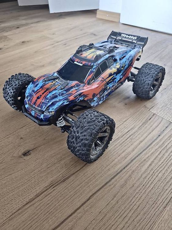 Traxxas - Rustler 4×4 VXL (RTR) (Gebraucht) in Zufikon für CHF 200 – nur Abholung auf Ricardo kaufen