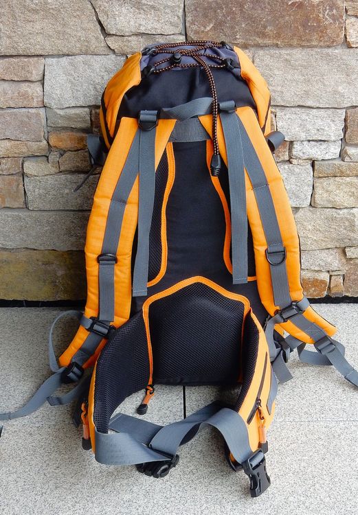 Rucksack « Colonial Outdoor - Trek II » - 45 Liter (Gebraucht) in ...