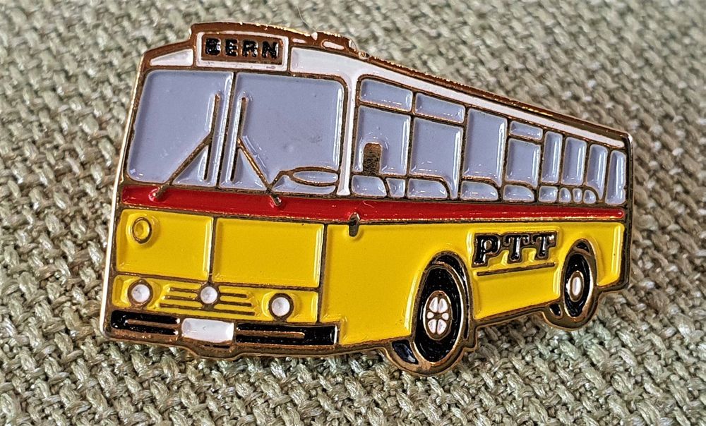 A351 - Pin PTT Post Postauto Postbus Bus (Gebraucht) in Reinach BL für CHF 2 – mit Lieferung auf ...