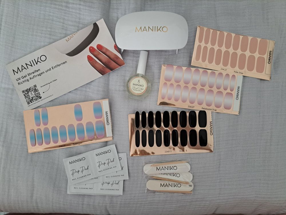 Maniko Starter Set, UV Gel, inkl. Lampe und Remover Serum (Neu (gemäss ...