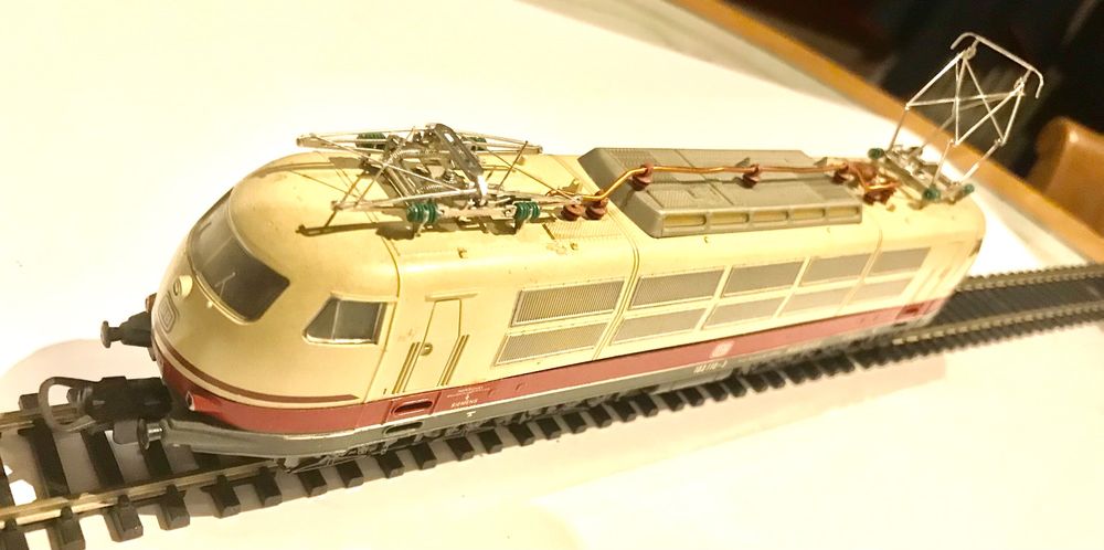 BR 103 der DB, Spur H0 DC Lima (Gebraucht) in Monteggio für CHF 28 ...