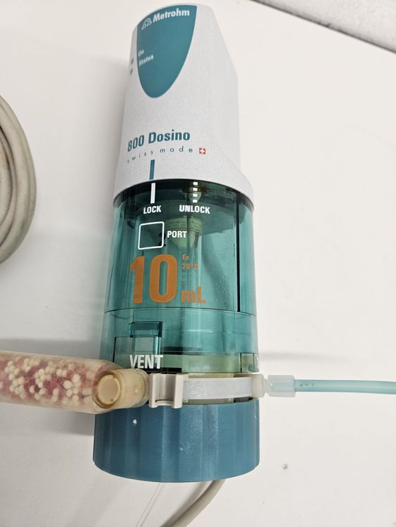 Metrohm 800 Dosino und Dosing Unit 10 mL (Gebraucht) in Niederdorf für ...