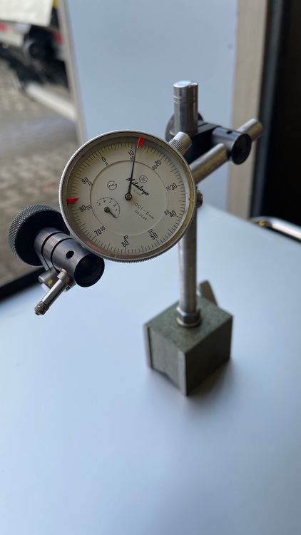Messuhr mit Magnet - Stativ „Mitutoyo“ | Kaufen auf Ricardo