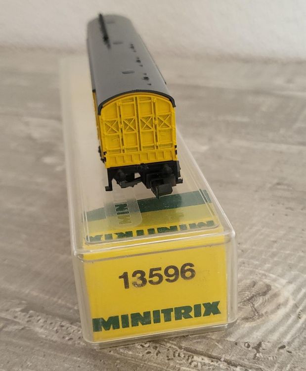 Minitrix Spur N 13596 geschl. Güterwagen gelb, gebe bis 40% (Neu ...
