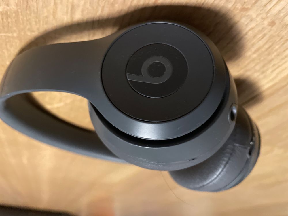 Beats Over Ear | Kaufen auf Ricardo