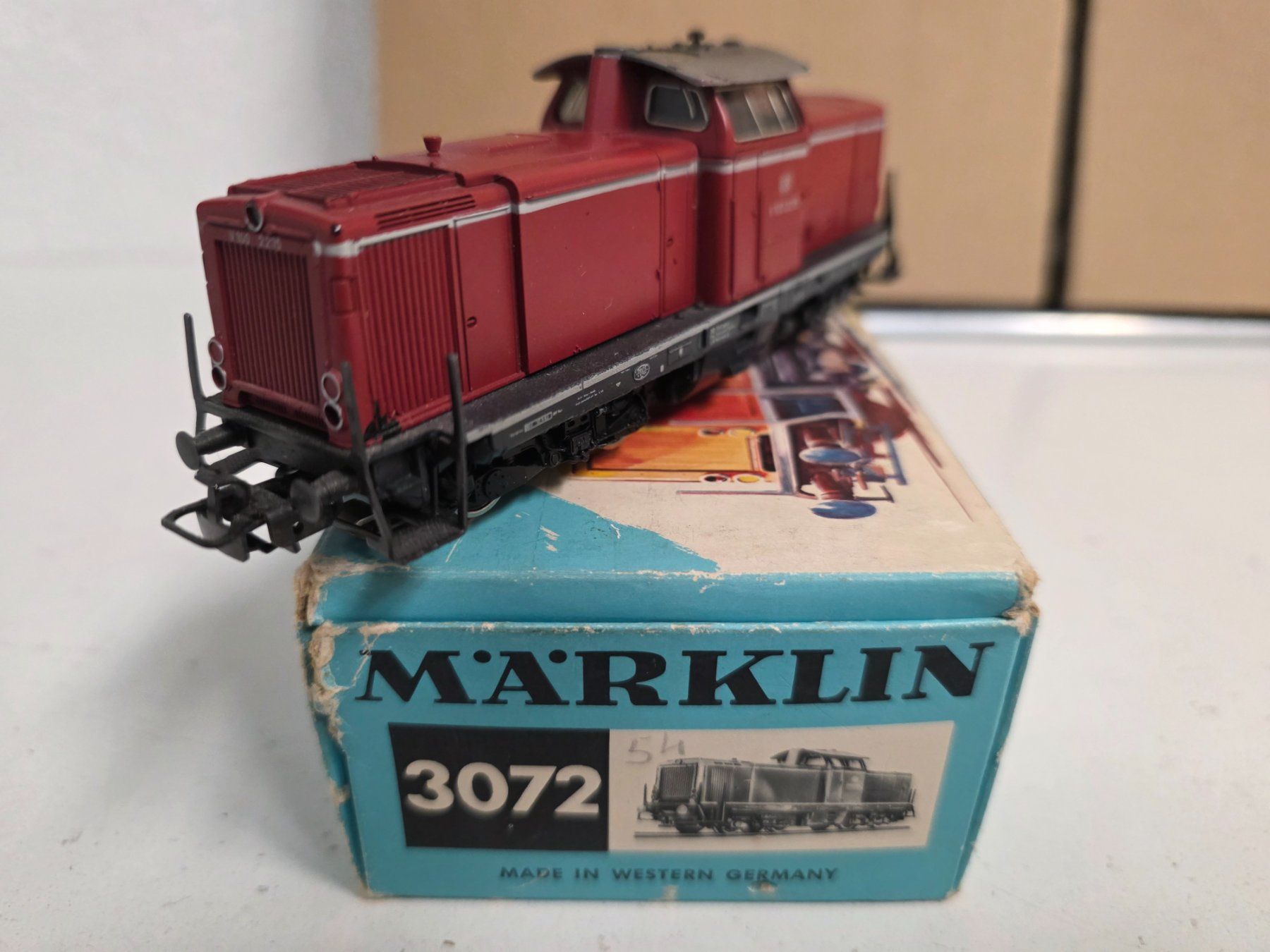 Märklin 3072 lok Br V100 2215 DB dès 1.-fr (Gebraucht) in bassecourt ...