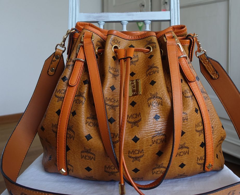 Original MCM Bucket Bag (Gebraucht) in Dottikon für CHF 200 – mit ...