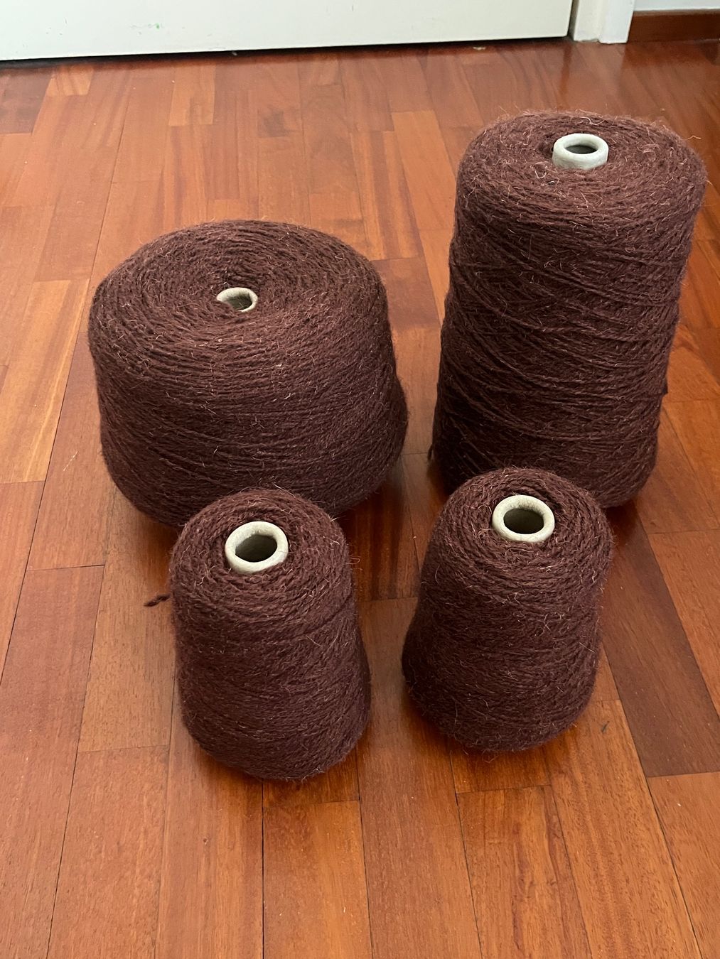 Lot 24,5 kg laine Axminster UK pour tufting de tapis — 10 co (Neu ...