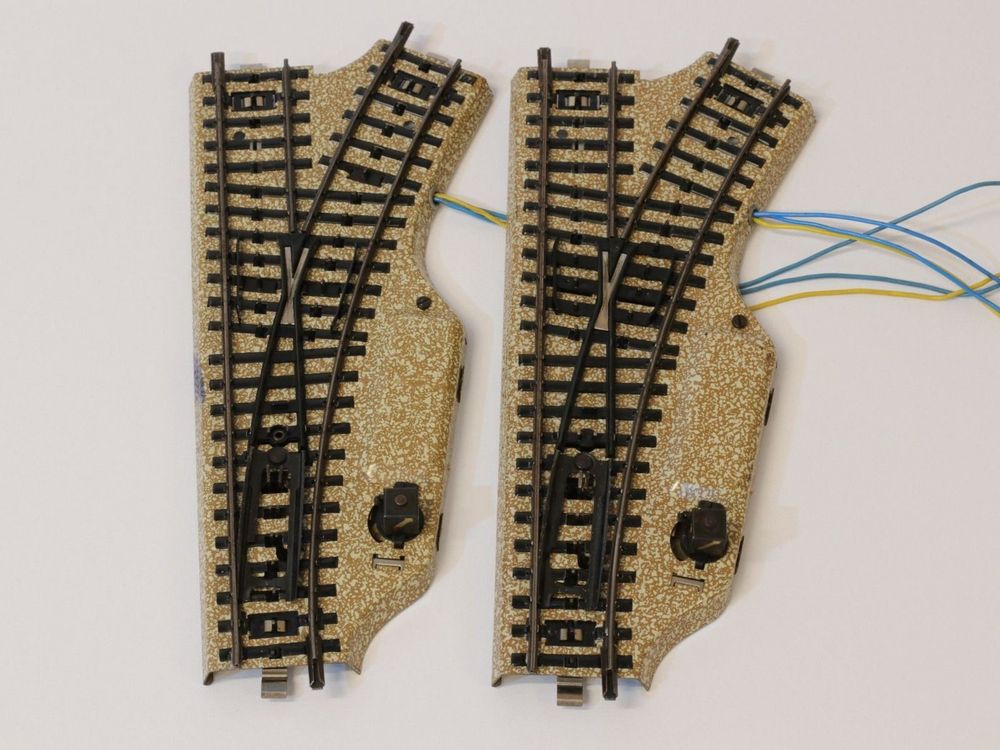 2 Stück Märklin M-Gleis Weichen 5119 R | Kaufen auf Ricardo