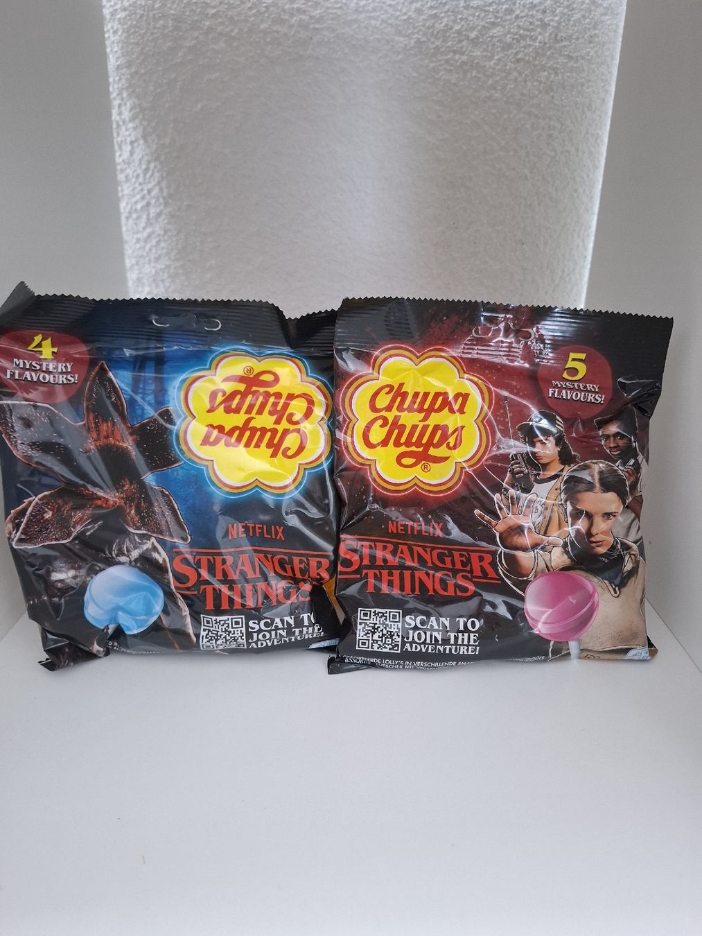 Chupa Chups Stranger Things, 2 Tüten mit Mystery Flavors! (Neu und ...