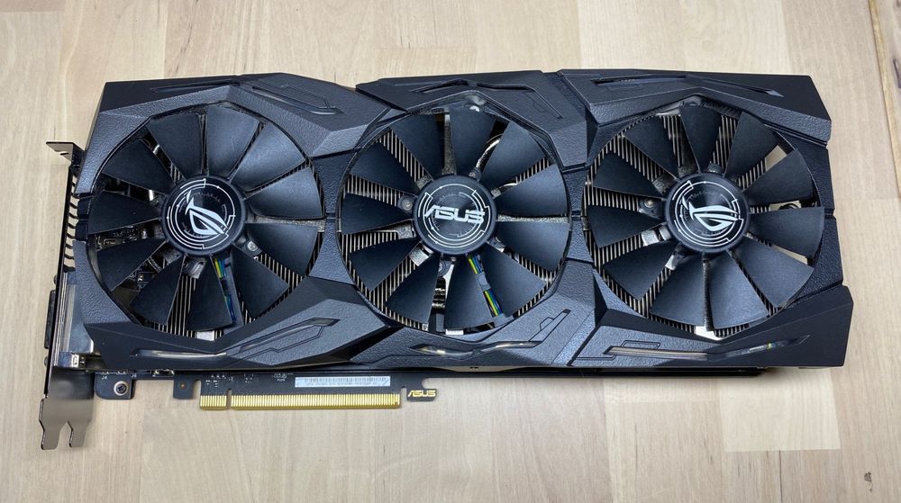 ASUS ROG Strix GeForce GTX 1080Ti 011GB Grafikkarte | Kaufen auf Ricardo