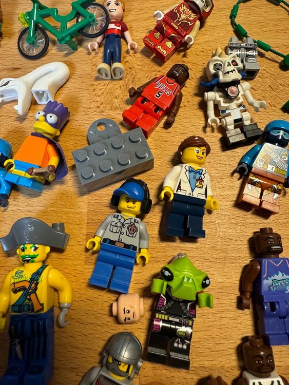 Lego Viele Figuren ninjago Simpsons etc. (002) | Kaufen auf Ricardo